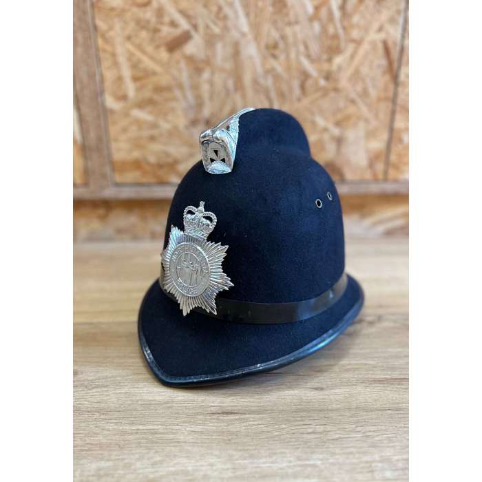 Casque de Bobby Authentique, Police Anglaise avec insign / ROSE BUNKER